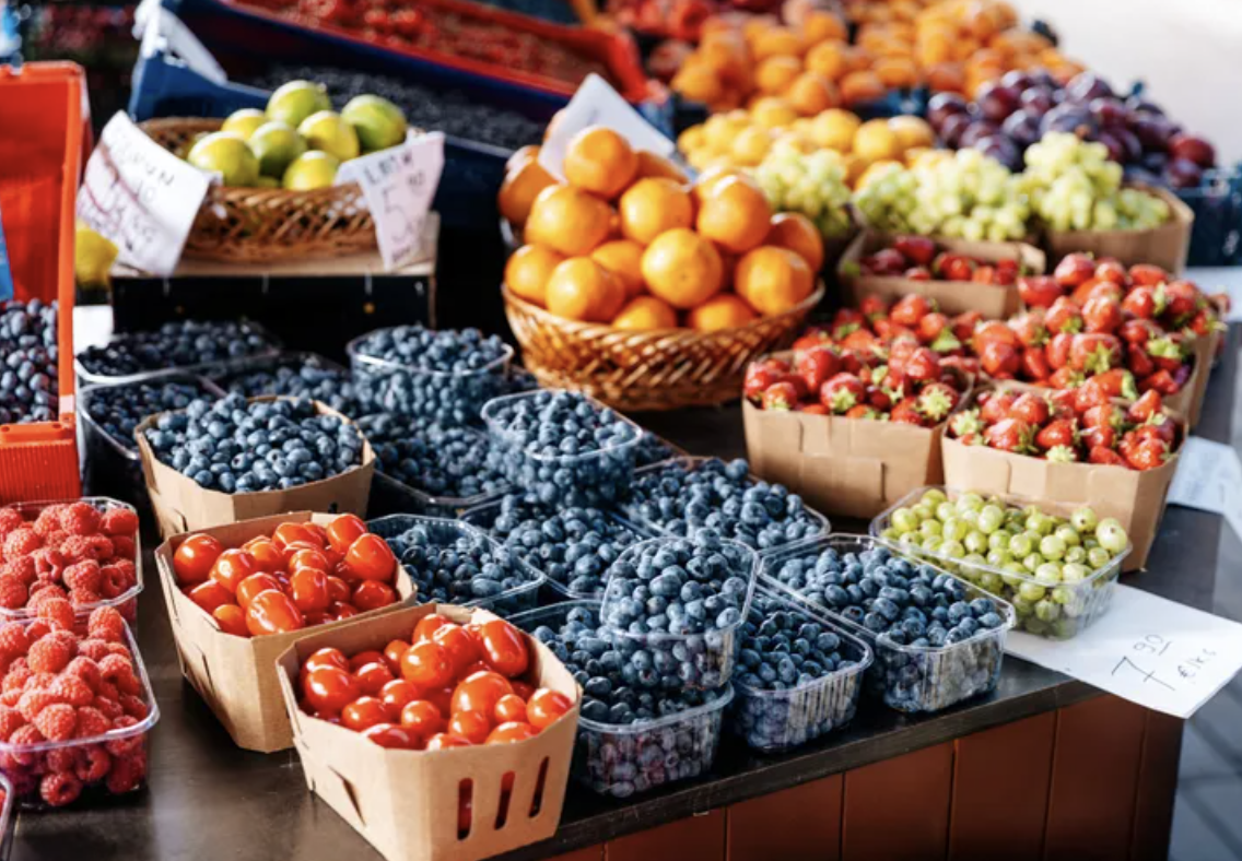 Foods That Chefs Always Buy Farmers Market - PB on Life
